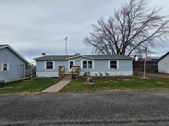 1510 14th St, Hazel Green, WI 53811