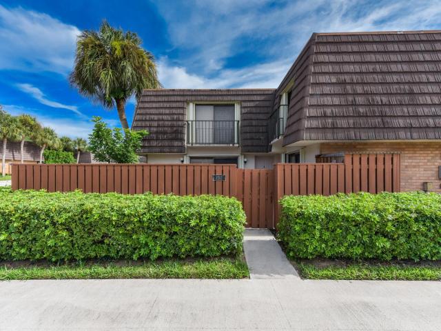 1510 15th Ct, Jupiter, FL 33477 | MLS #R11167 | Compass
