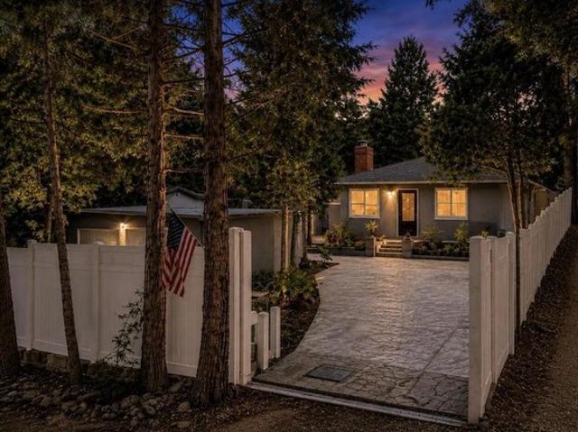 15113 Calle Los Elegantes, Santa Clarita, CA 91390