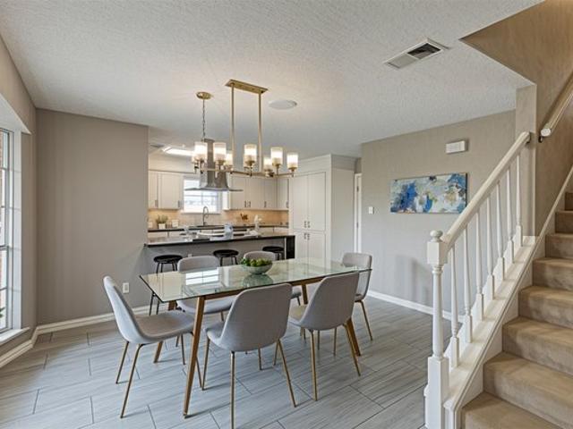 15110 Torry Pines Rd, Houston, TX 77062
