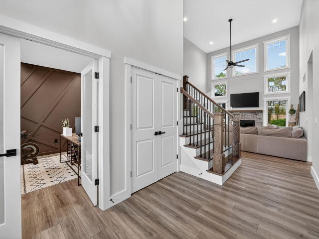15111 Gossamer Trail