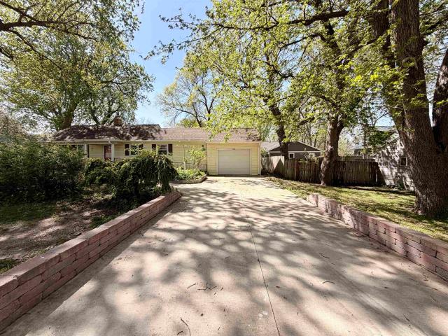15117 War Eagle Boulevard