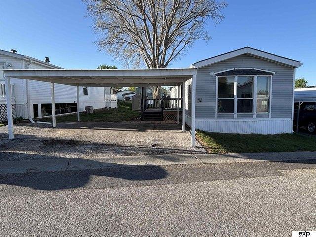 15115 Howe Plz Unit 108, Omaha, NE 68144