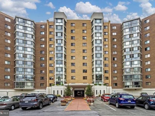 15115 Interlachen Dr Unit 3 525, Silver Spring, MD 20906