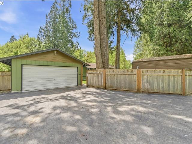 15116 creek view ln