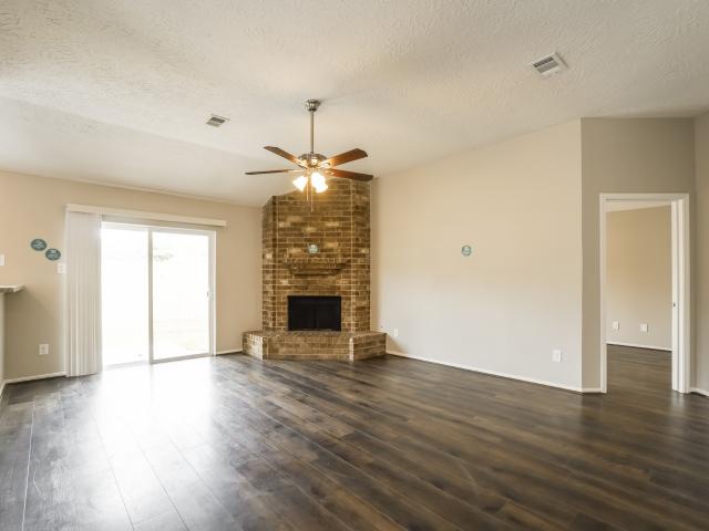 15118 Loma Paseo Drive
