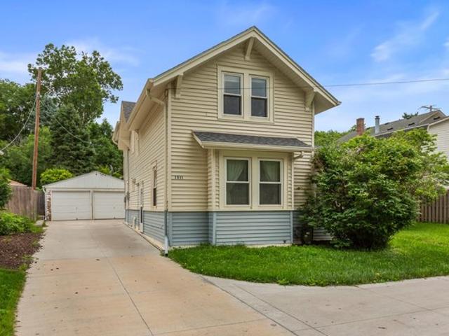1511 N Broadway, Council Bluffs, IA 51503