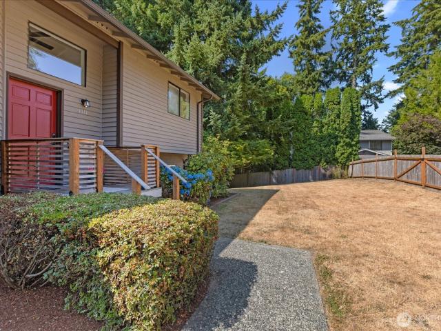 1511 N Lake Stickney Drive