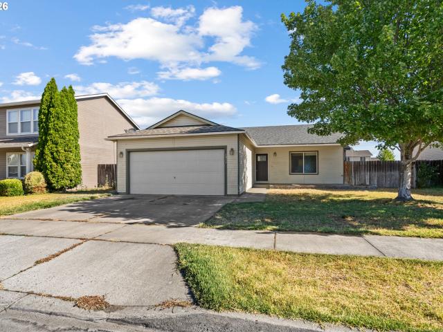 1511 ne gladys dr