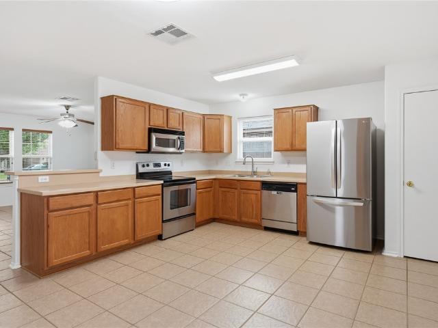 1511 Oak Landing