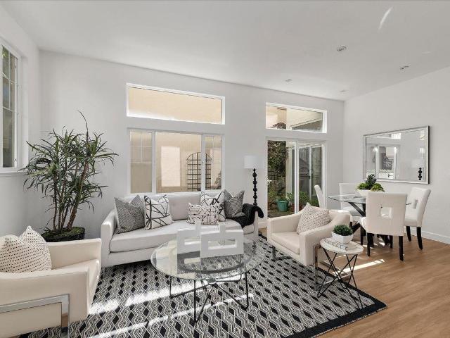 1511 Artisan Way