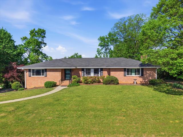 1511 Bunker Hill Dr, Chattanooga, TN 37421 | MLS #1527 | Compass