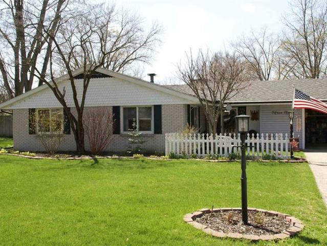 1511 Birch Dr, Elkhart, IN 46514