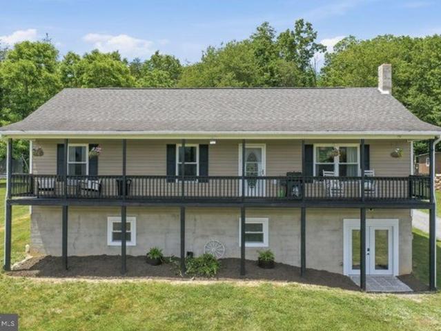 1511 Boliver Rd, Fort Valley, VA 22652