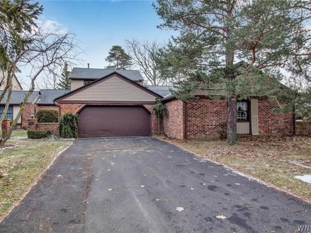 1511 Briaridge Ln, Derby, NY 14047