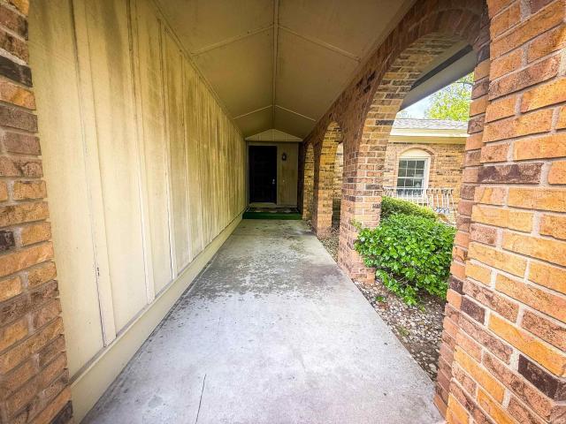 1511 Brookwood Drive