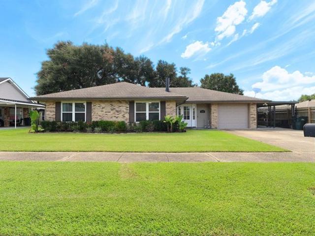 1511 Coral Dr, Houma, LA 70360