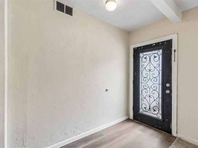 1511 Dakota Street