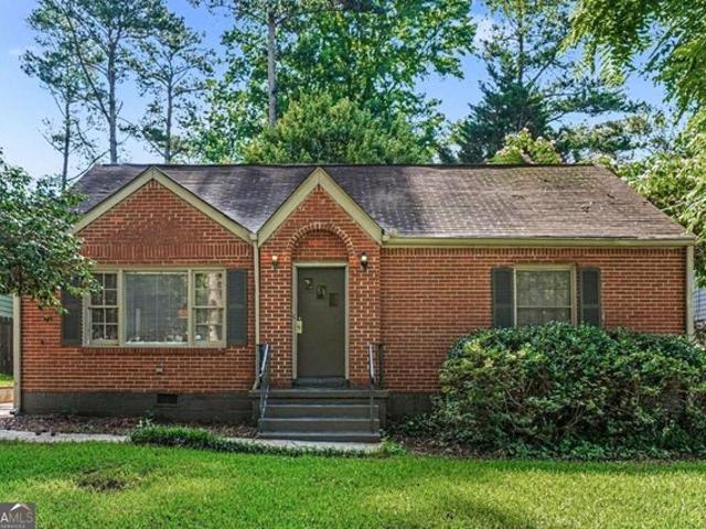 1511 Deerwood Dr, Decatur, GA 30030