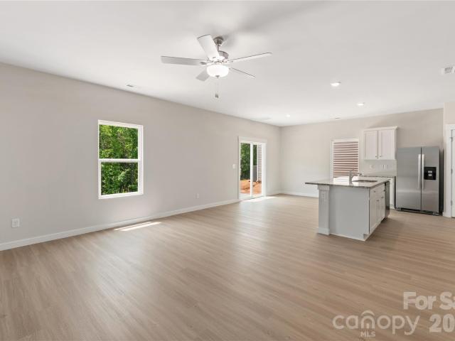 1511 Doran Terrace