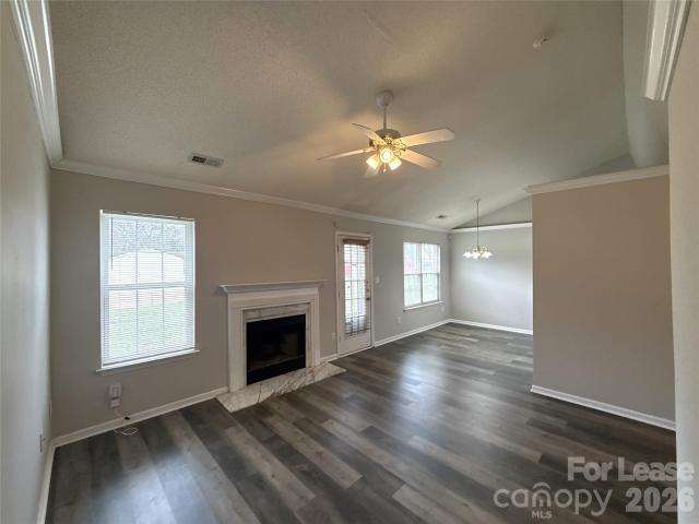 1511 Hudson Graham Lane