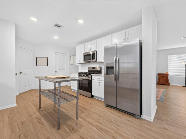 1511 Las Cuevas Drive
