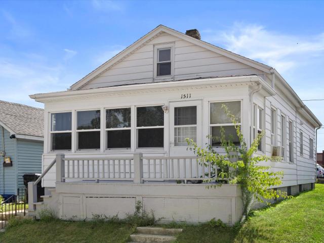1511 Lombard Ave