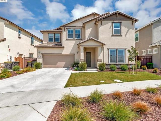 1511 Plumas Dr, Lathrop, CA 95330