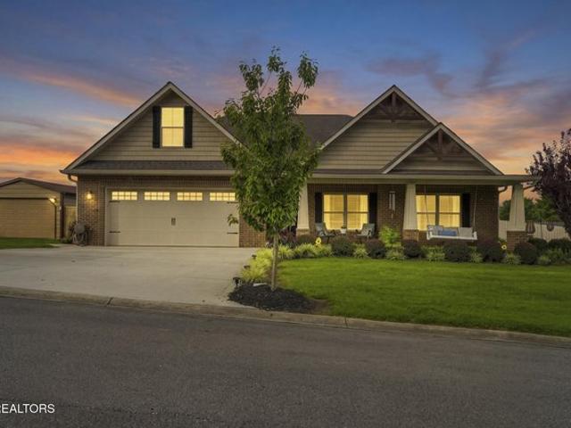1511 Rosewood Dr, Sevierville, TN 37876