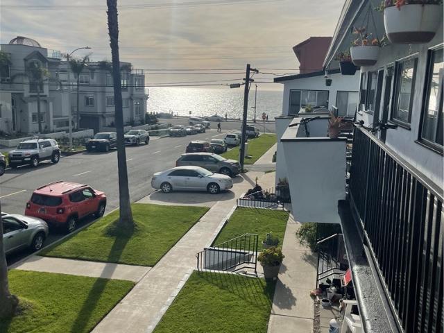 1511 S Catalina Ave, Unit H, Redondo Beach, CA 90277 | MLS #PV26072 | Compass