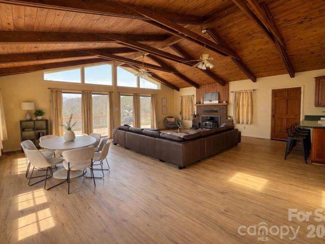 1511 Water Wheel Cove