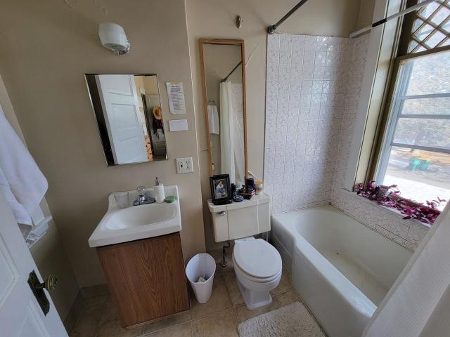 1511 1513 E. 2nd Street 1 Bedroom Apartment for Rent at 1511 E 2nd St, Duluth, MN 55812 East End