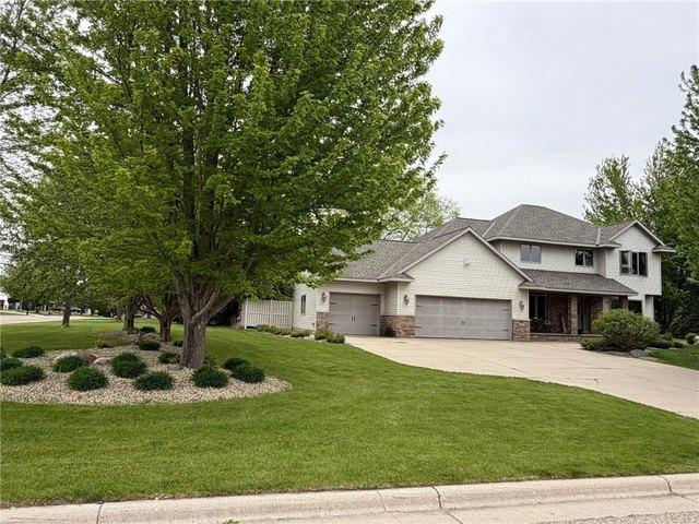 1511 3rd St NE, Willmar, MN 56201