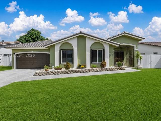 15123 SW 179th St, Miami, FL 33187