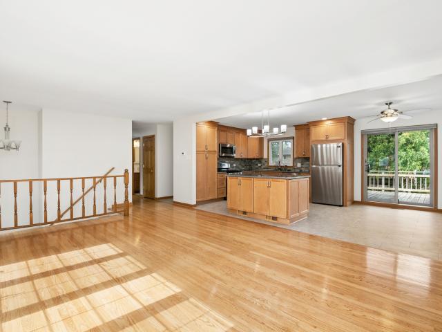15120 Willow Lane