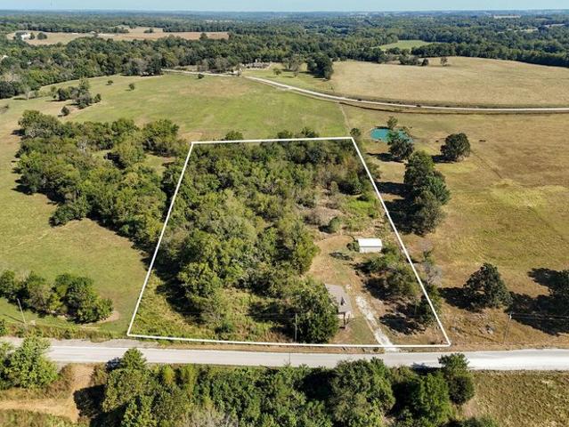 15127 W Farm Road 68, Ash Grove, MO 65604