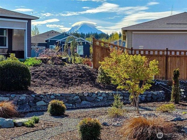 15127 nd Ave E, Bonney Lake, WA 98391