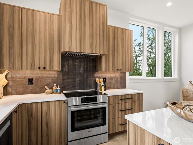1512 NW 59th Street