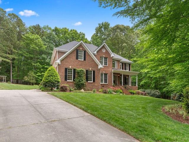 1512 Brightwater Ct, Raleigh, NC 27614