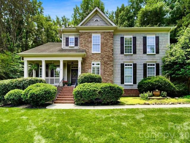 1512 Calvin Hal Rd, Lake Wylie, SC 29710