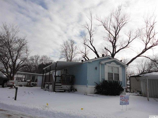 1512 Dewees Ave, Quincy, IL 62305