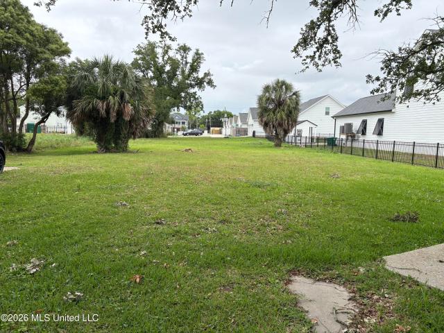 1512 E Beach Boulevard