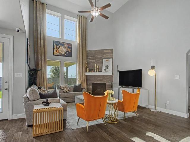 1512 Eleanor Drive