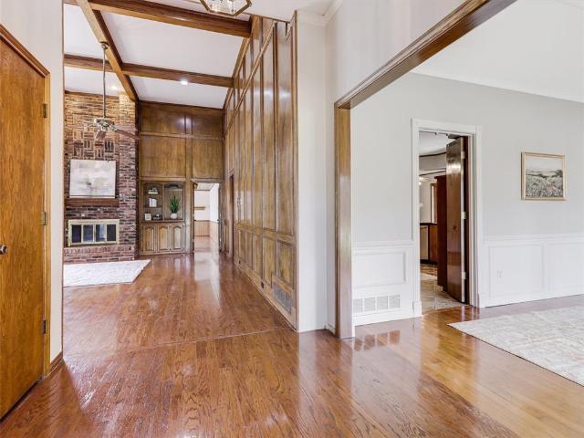 1512 Faringdon Drive