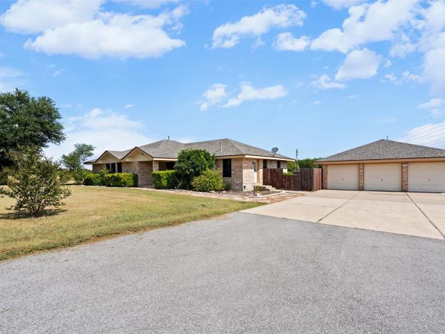 1512 Panther Loop