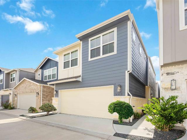 1512 Parkland Oak Drive