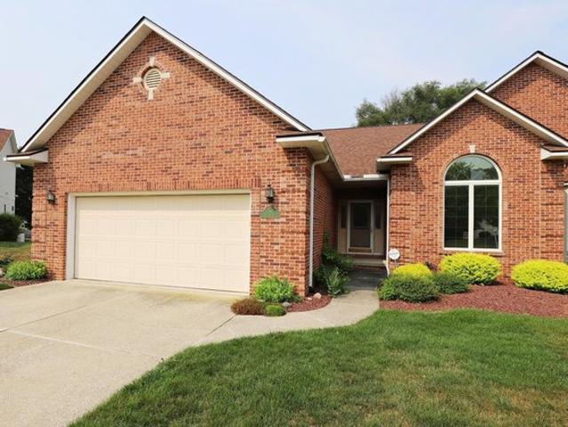 1512 Rio Grande Ct, Flint, MI 48532