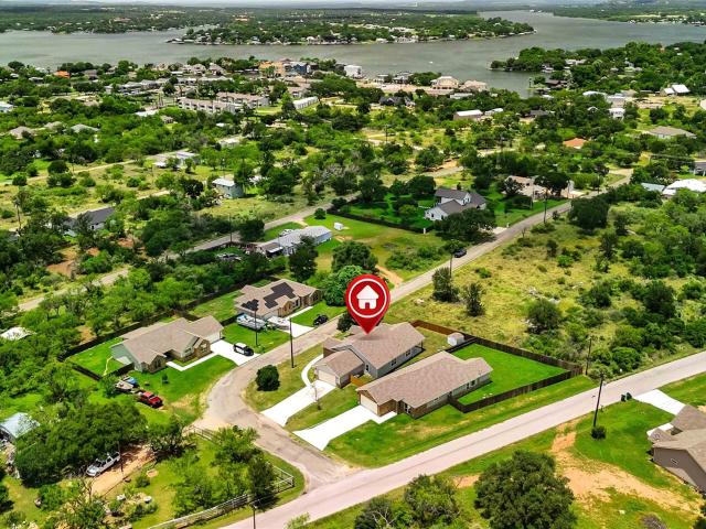 1512 Stonecrest Dr