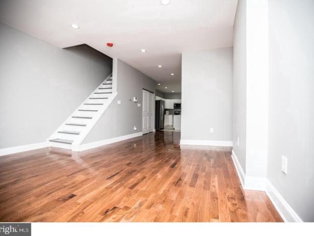 1512 S 18th Street S, Philadelphia, US, PA