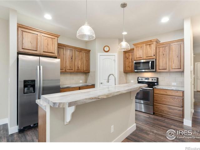 1512 Snowy Range Court